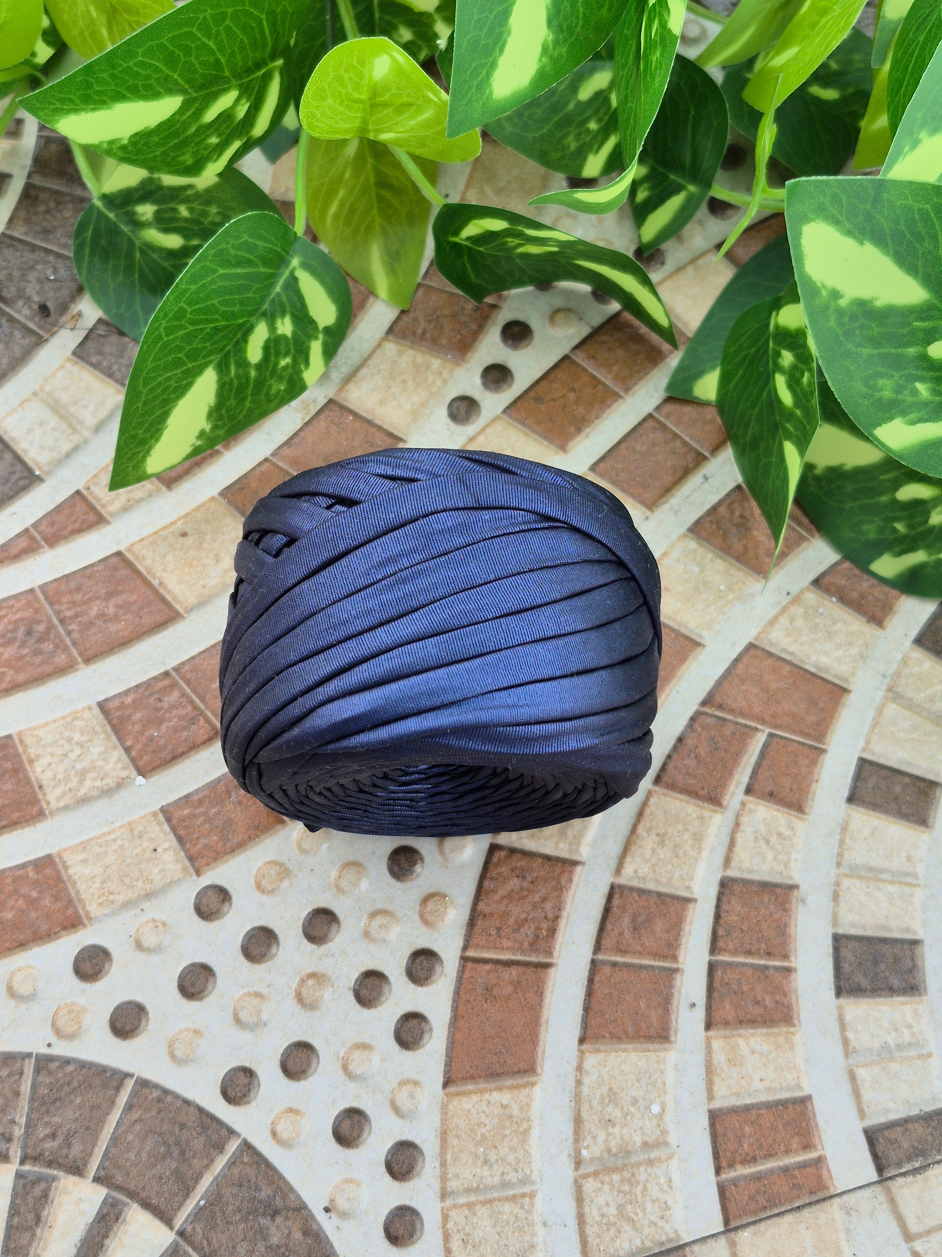 Galaxy blue metallic Tshirt Yarn – Crispina's macrame and yarns